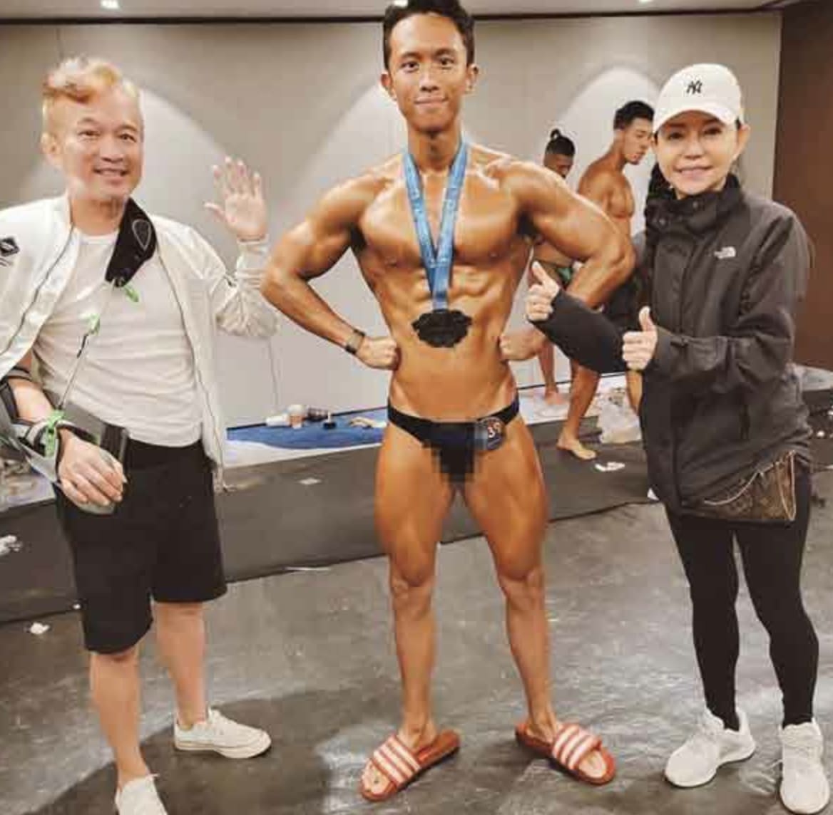 Taiwanese Celeb Couple Di Ying And Sun Peng’s 22-Year-Old Son Wins 4th Place At Bodybuilding ...