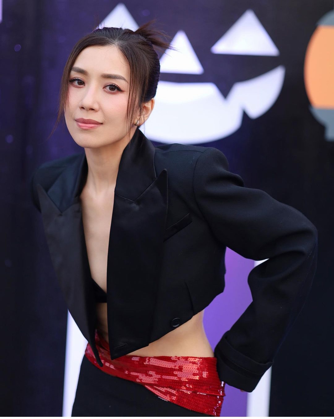 Vincent Wong, Mandy Wong Announce Departure From TVB Just Days Apart - 8days