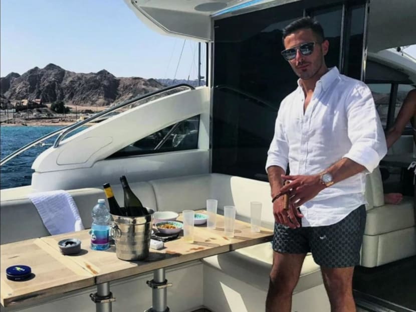 Tinder Swindler’s Simon Leviev signs with talent manager, is looking to ...