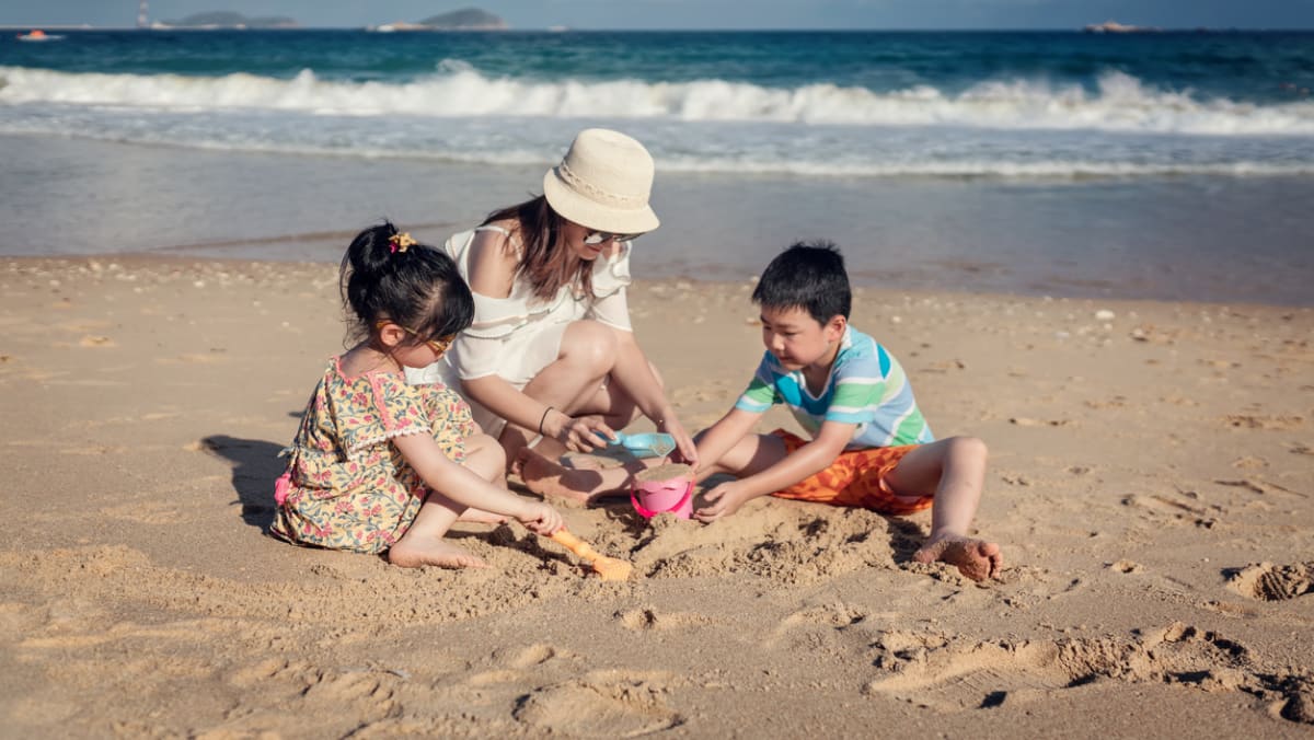 Commentary: Parents, do you know how to play with your children? - CNA