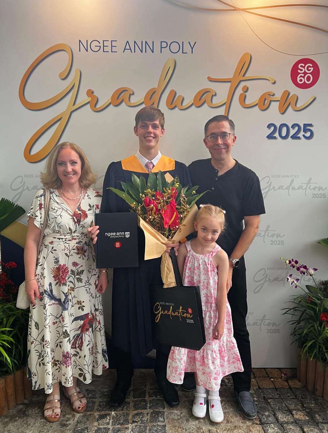 S’pore Open Water Swimmer Looks Ang Moh, Sounds Local... And You Can ...