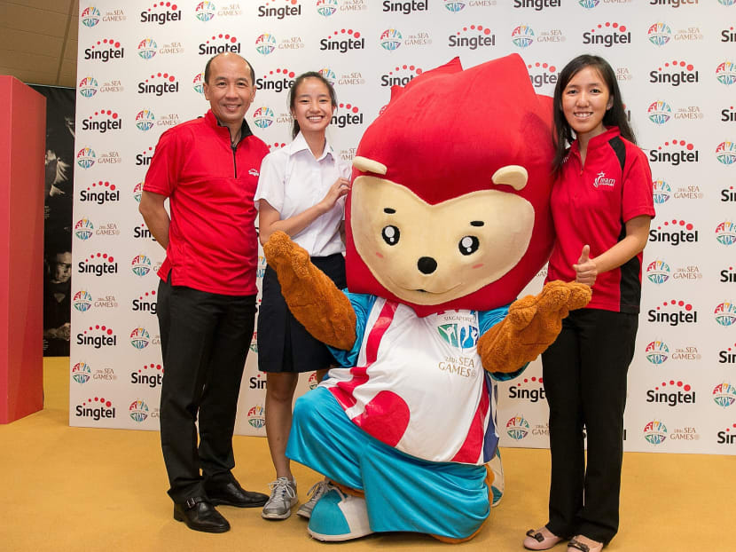 Gallery: Singtel cheers for Team Singapore - TODAY