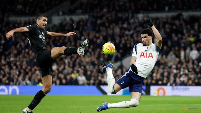 Man City and Villa slip up in title race, Man Utd win again - CNA