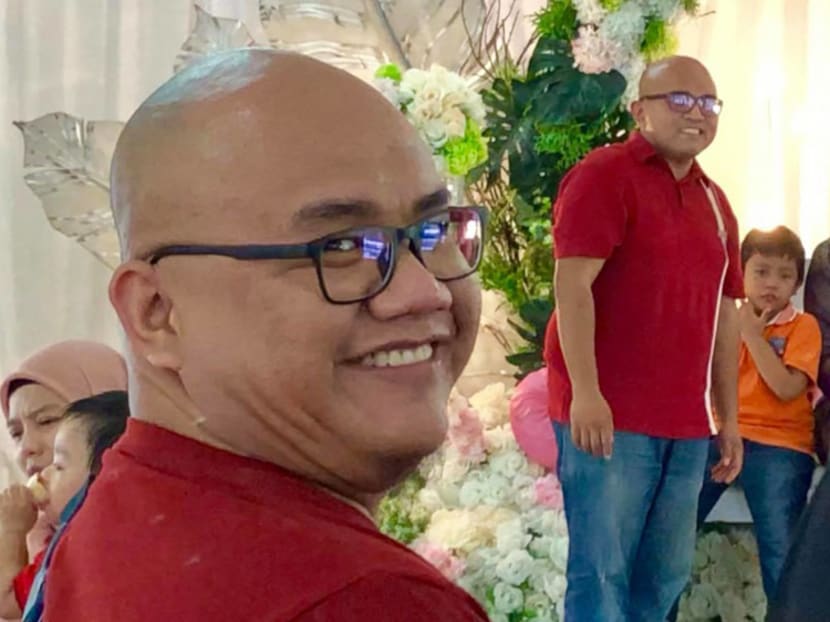 Man runs into his lookalike at Selangor wedding ceremony, makes global ...