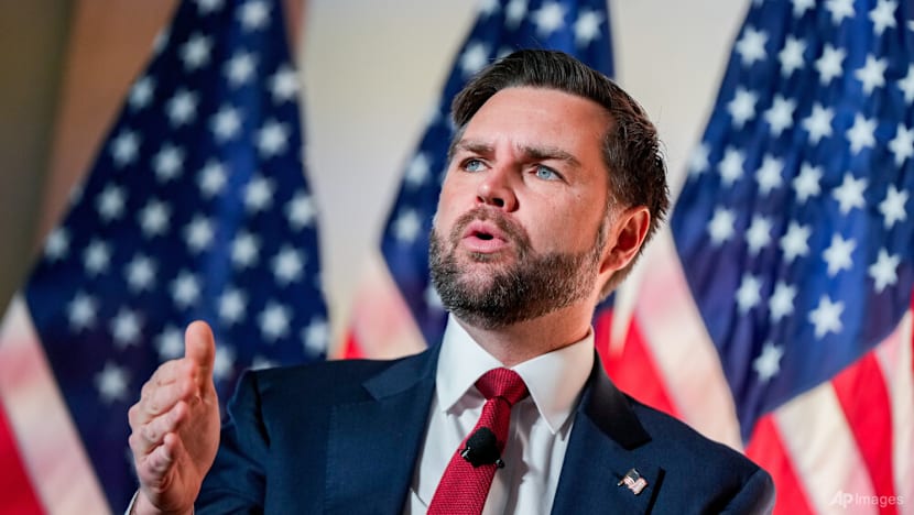 Man who broke windows at JD Vance's Ohio home is detained, says US ...