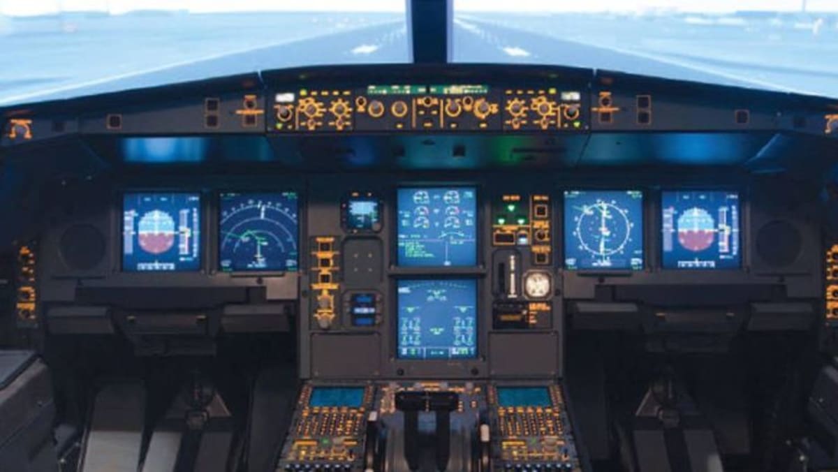 SIA, CAE kendalikan pusat latihan penerbangan di S'pura - BERITA Mediacorp