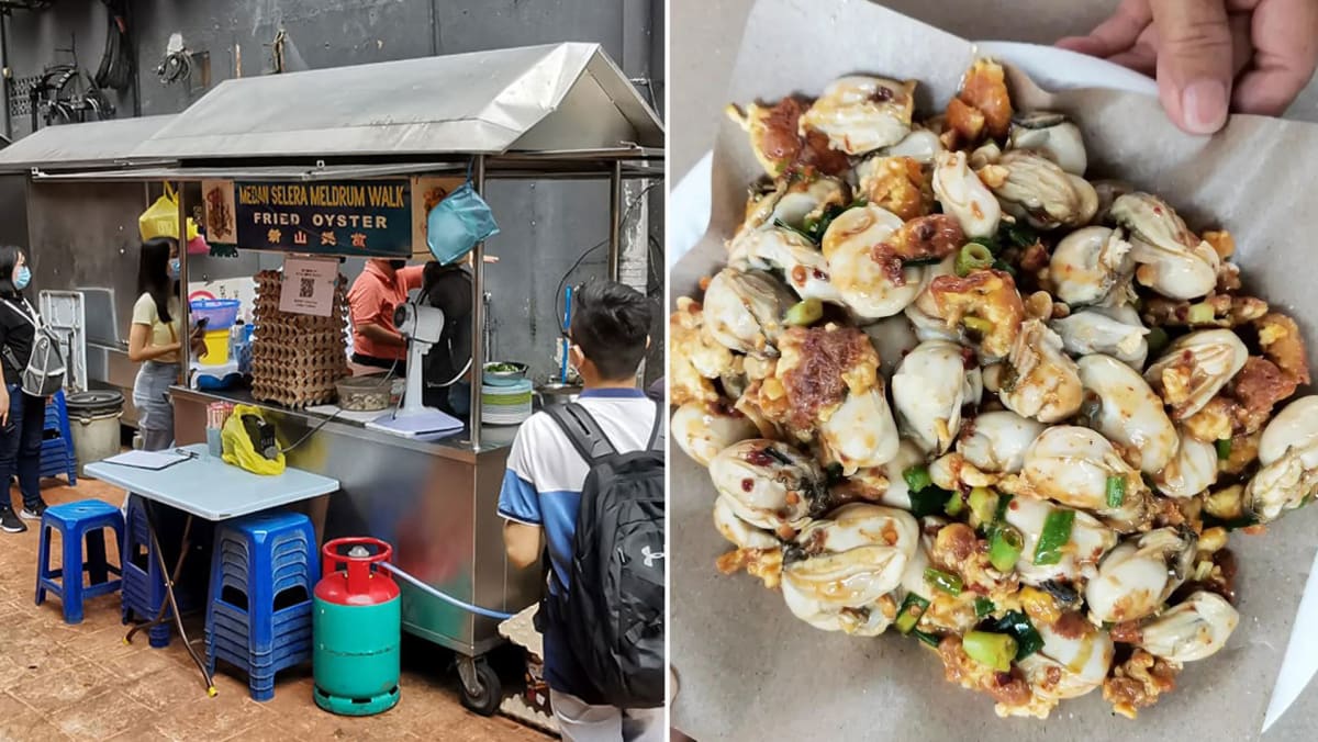 JB pushcart sells orh luak overflowing with oysters, order via WhatsApp - TODAY