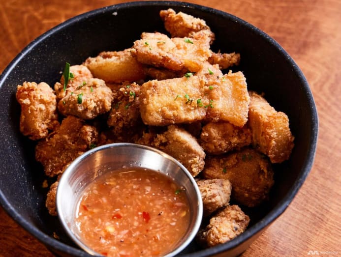 Chef Willin Low opens new handmade pasta bar with buah keluak spaghetti ...