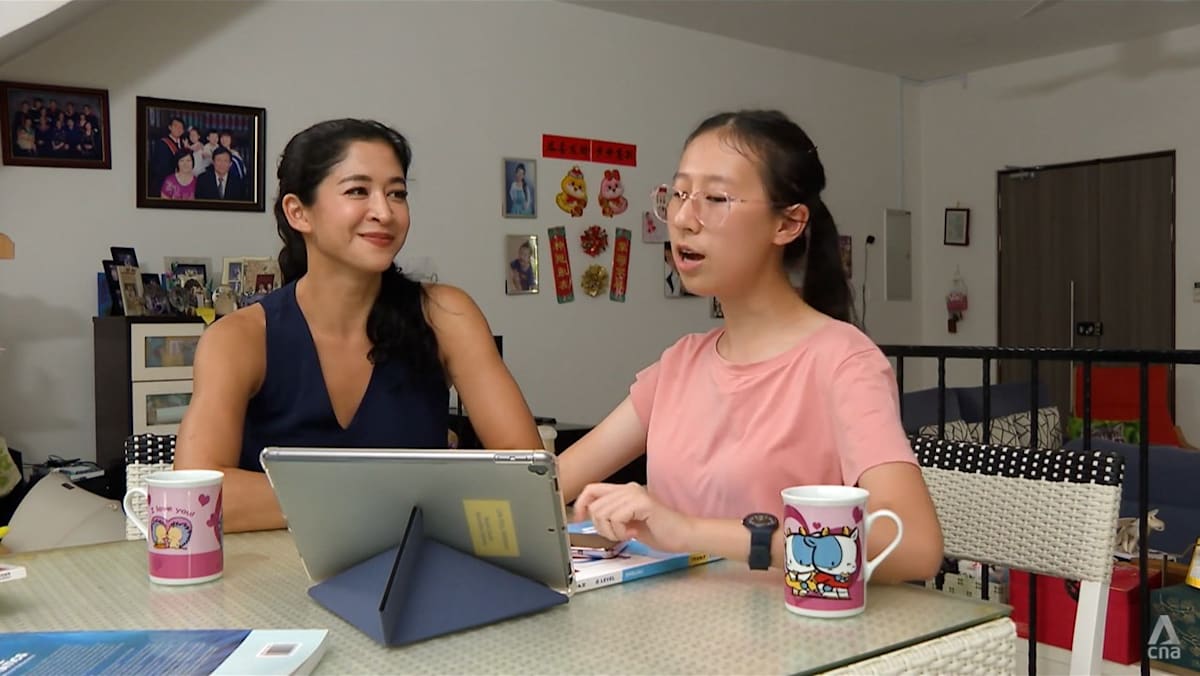 Teenage students often use AI to do homework, a survey finds. This is ...