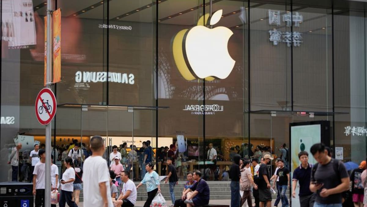 Commentary: Don’t blame Huawei for Apple’s waning influence in China - CNA