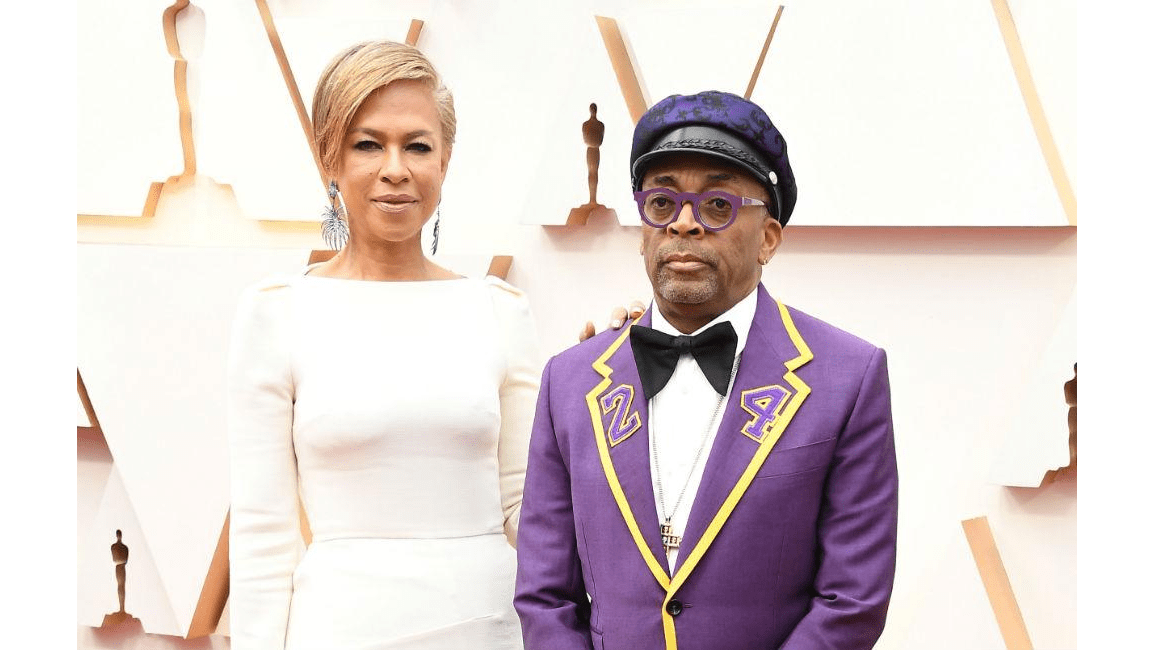 Spike Lee wears a custom suit in tribute to Kobe Bryant - 8days