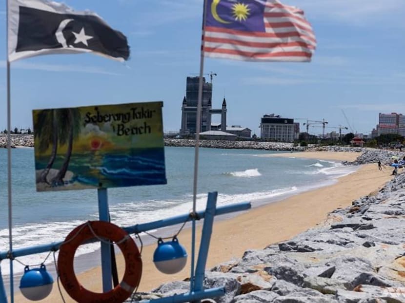 'Miami Beach', casino cruises and iconic drawbridge: Terengganu banks ...