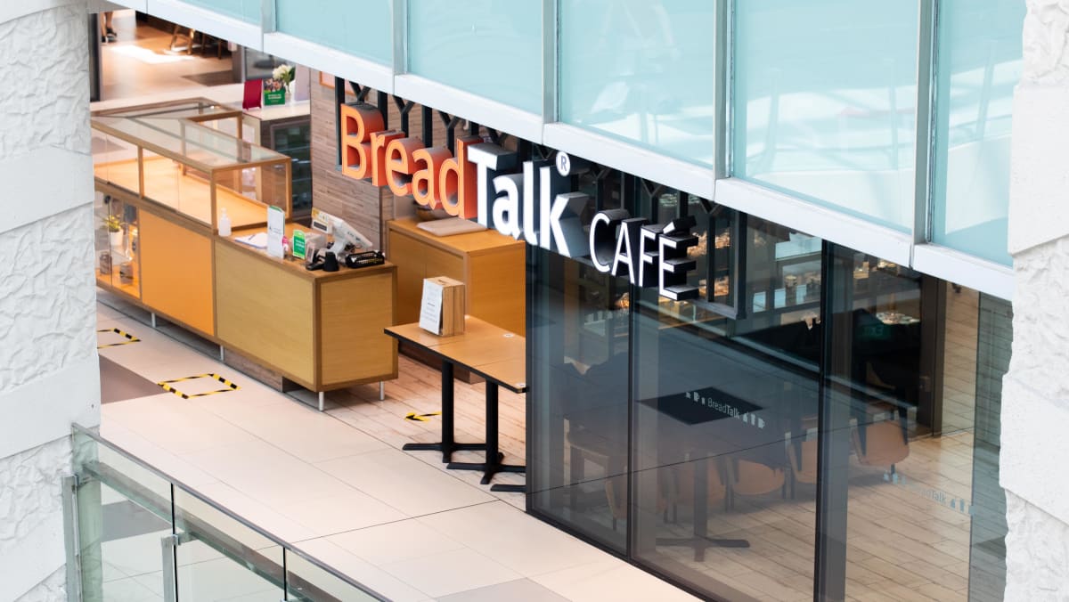 More cost-cutting, no-pay leave for BreadTalk Group employees as Covid ...