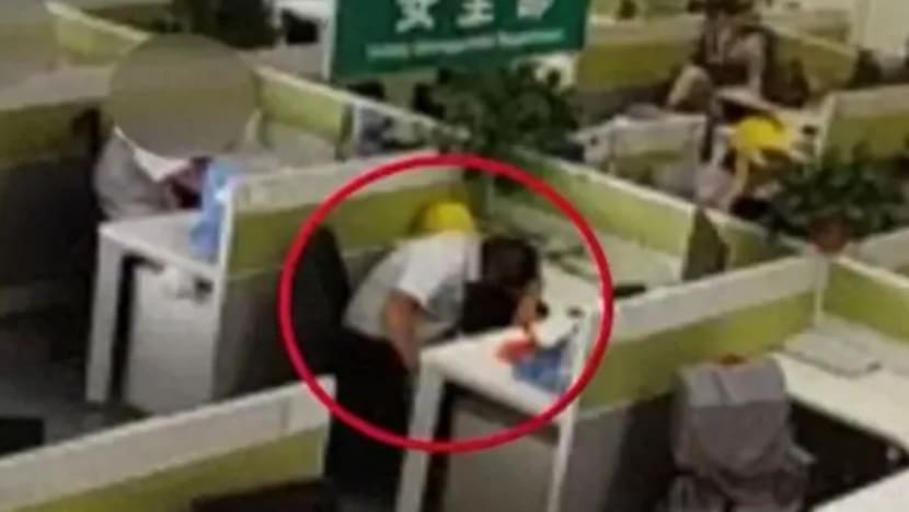 Man Wins Lawsuit Against Ex Employer For Firing Him For Taking 1-Hour ...