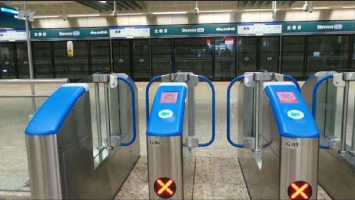 Lebih banyak papan tanda di stesen MRT Stevens - BERITA Mediacorp