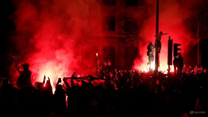 PSG victory over Arsenal triggers night of disorder in Paris - CNA