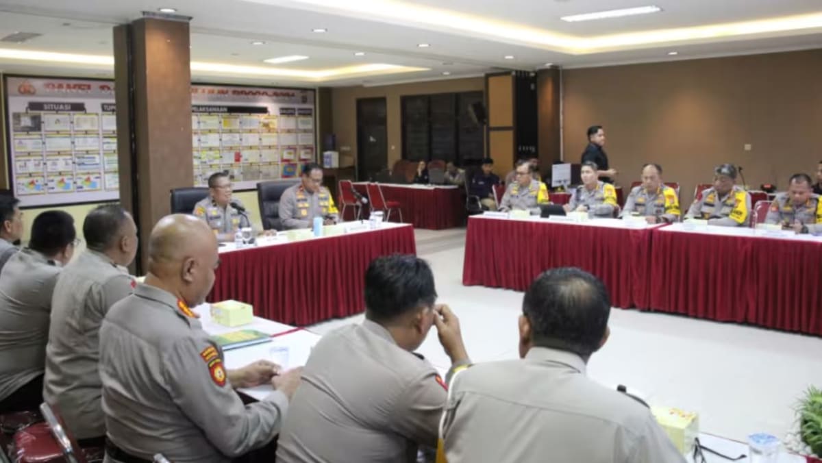 Polis Indonesia siasat kematian lelaki 43 tahun; didakwa dipukul polis trafik Yogyakarta ...