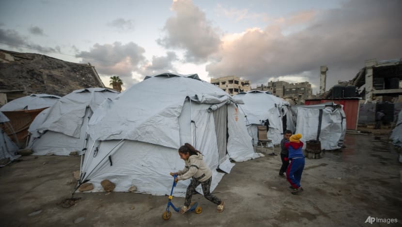 Hamas names hostages to be freed after accusing Israel of breaching ...