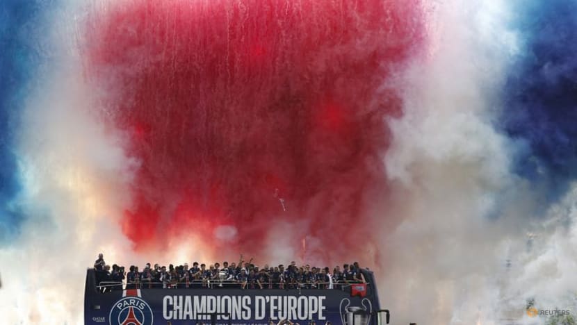 Paris cheers its 'sublime' champions PSG - CNA