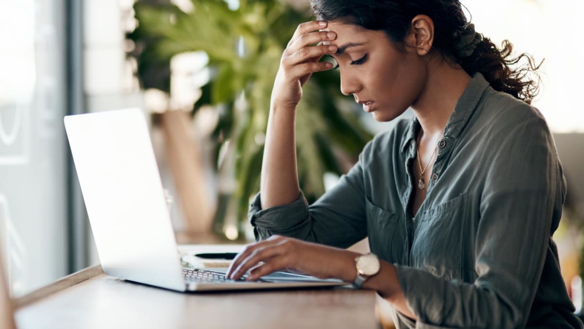 Why am I not motivated to work? How do I deal with burnout and fatigue ...