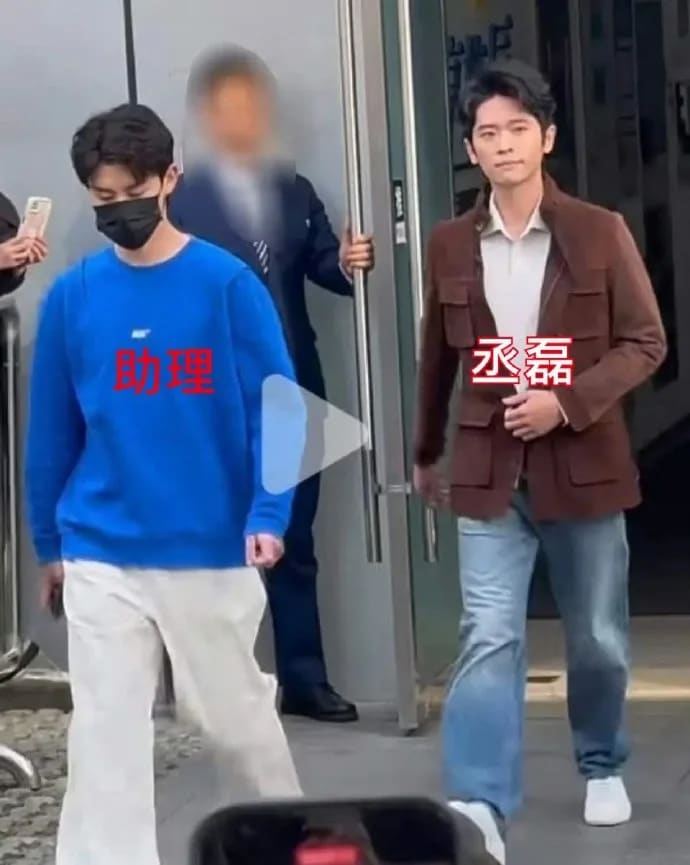 Chinese Heartthrob Cheng Lei Has A Manager Who Looks More Like A Star ...