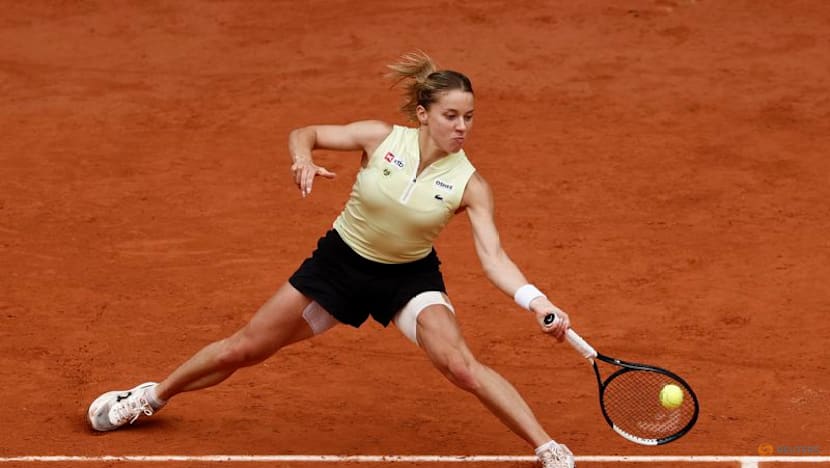 Qualifier Chwalinska reaches French Open semi-finals - CNA