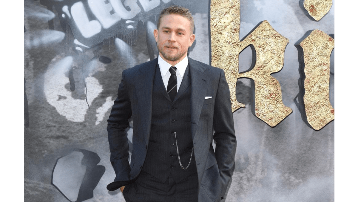 Charlie Hunnam initially rejected role in Papillon - 8days