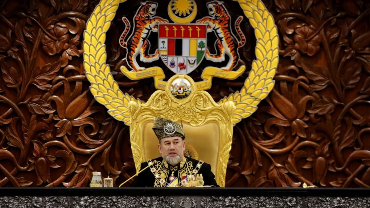 M'sian King backs move to reveal country's financial health - TODAY