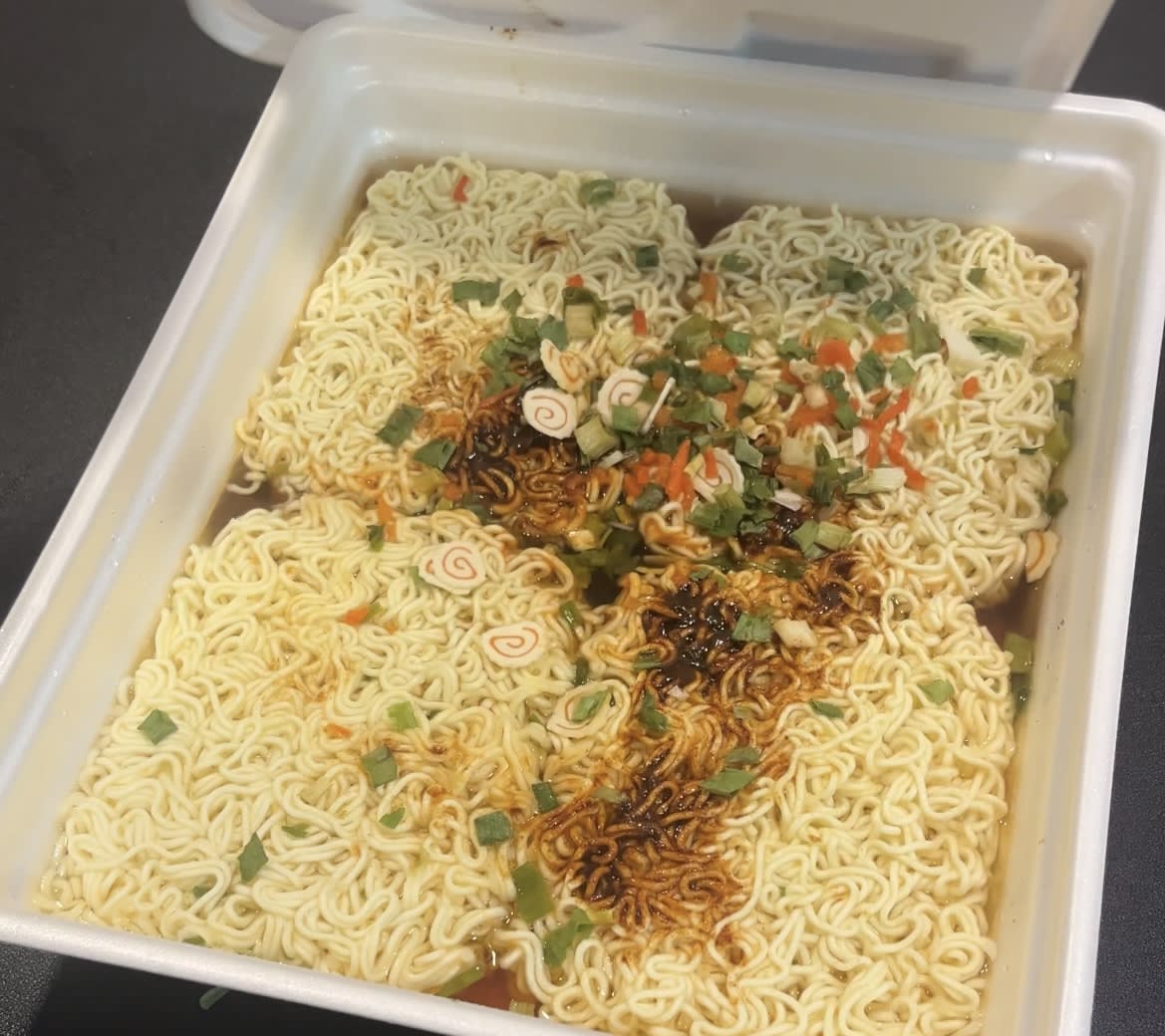 We Found This $12.90 XL-Sized Tray of Instant Noodles Touted “Only For ...
