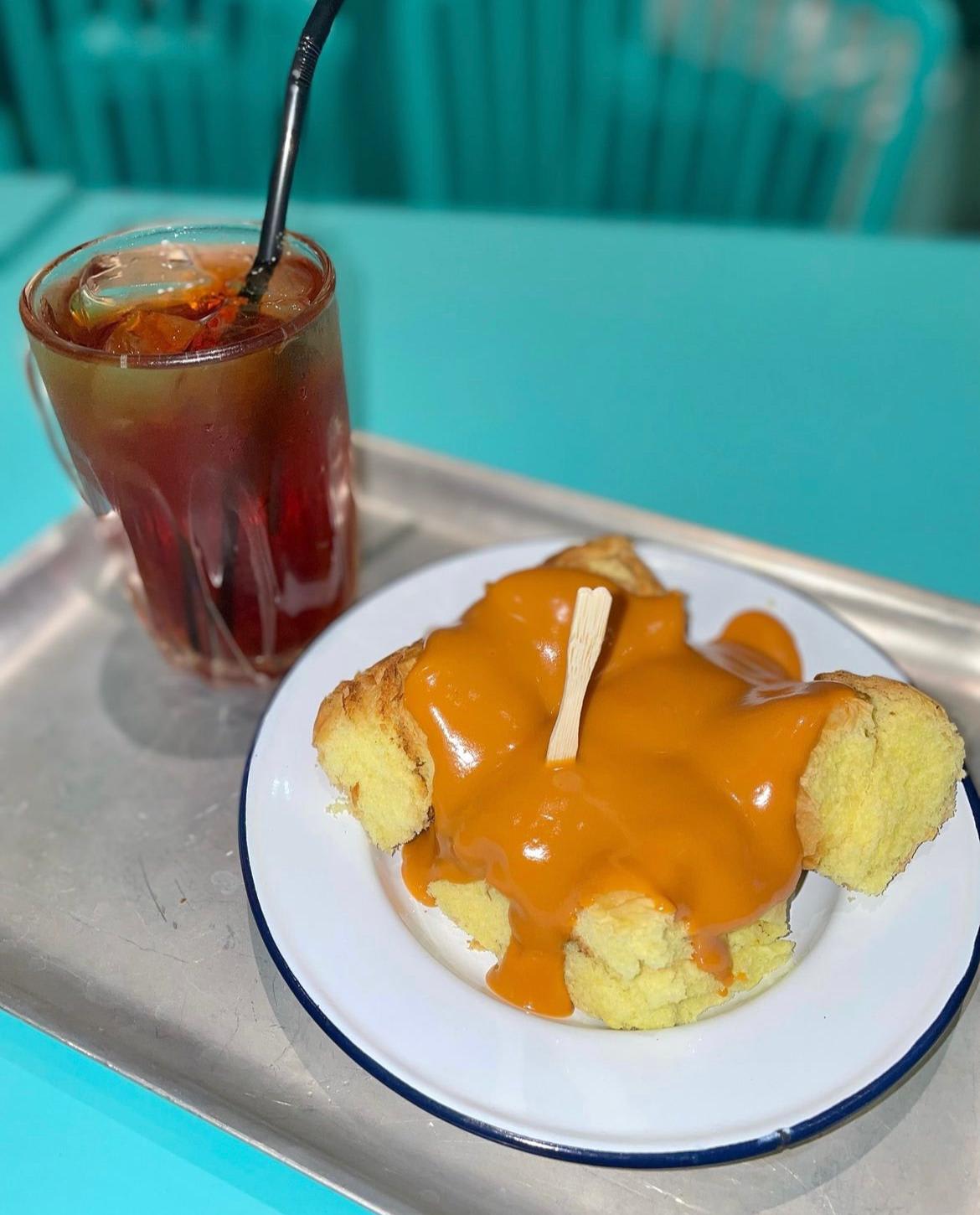 Cute Thai Toast Cafe In Wisma Serves Thick Slices Heaped With Thai Tea ...