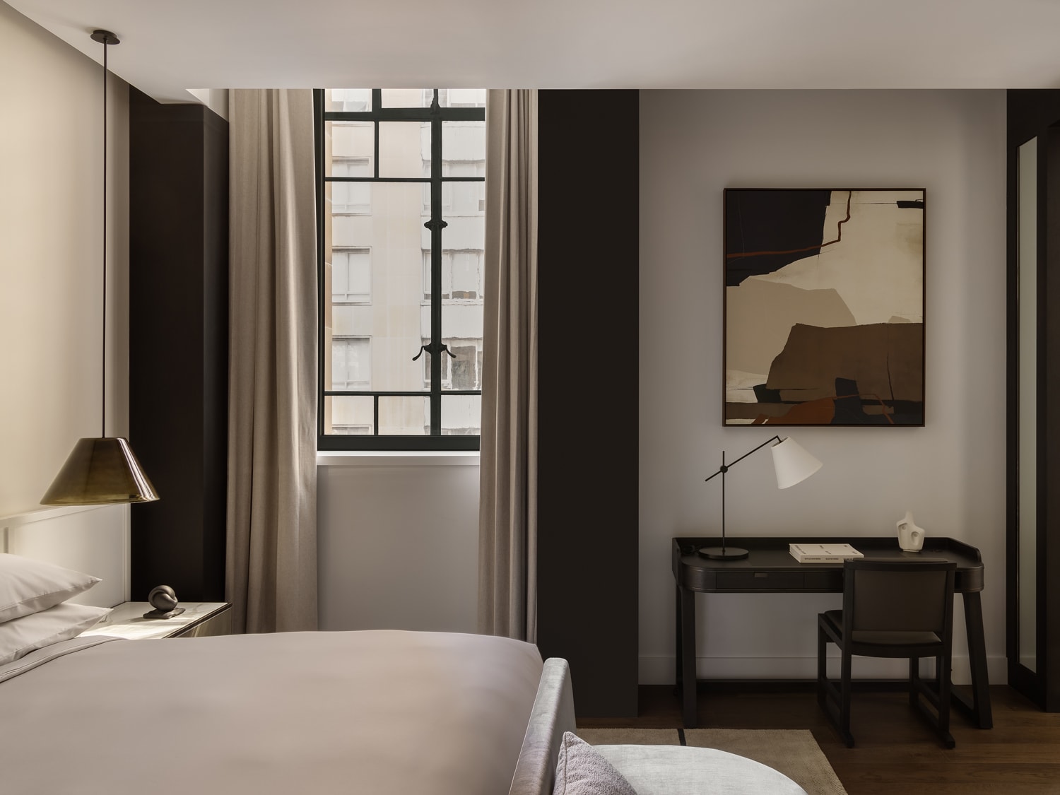 Interview with Talenia Gajardo, founder of art consultancy The Artling ...