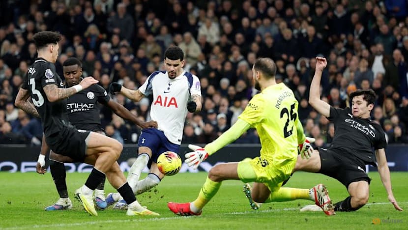 Man City and Villa slip up in title race, Man Utd win again - CNA