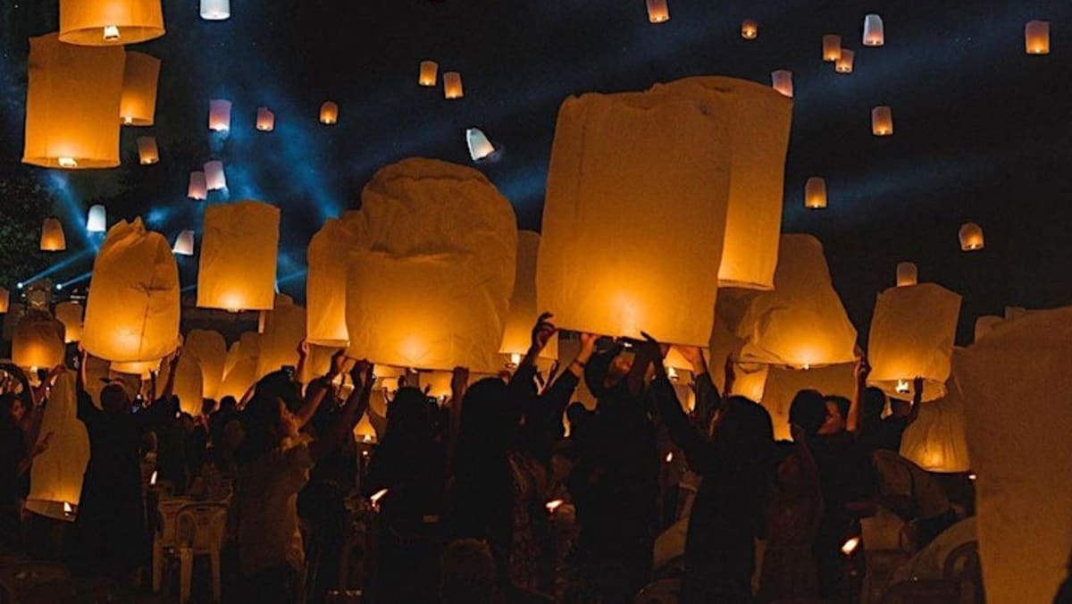 The first Singapore Sky Lantern Festival to take place on Feb 21 2024 CNA Lifestyle
