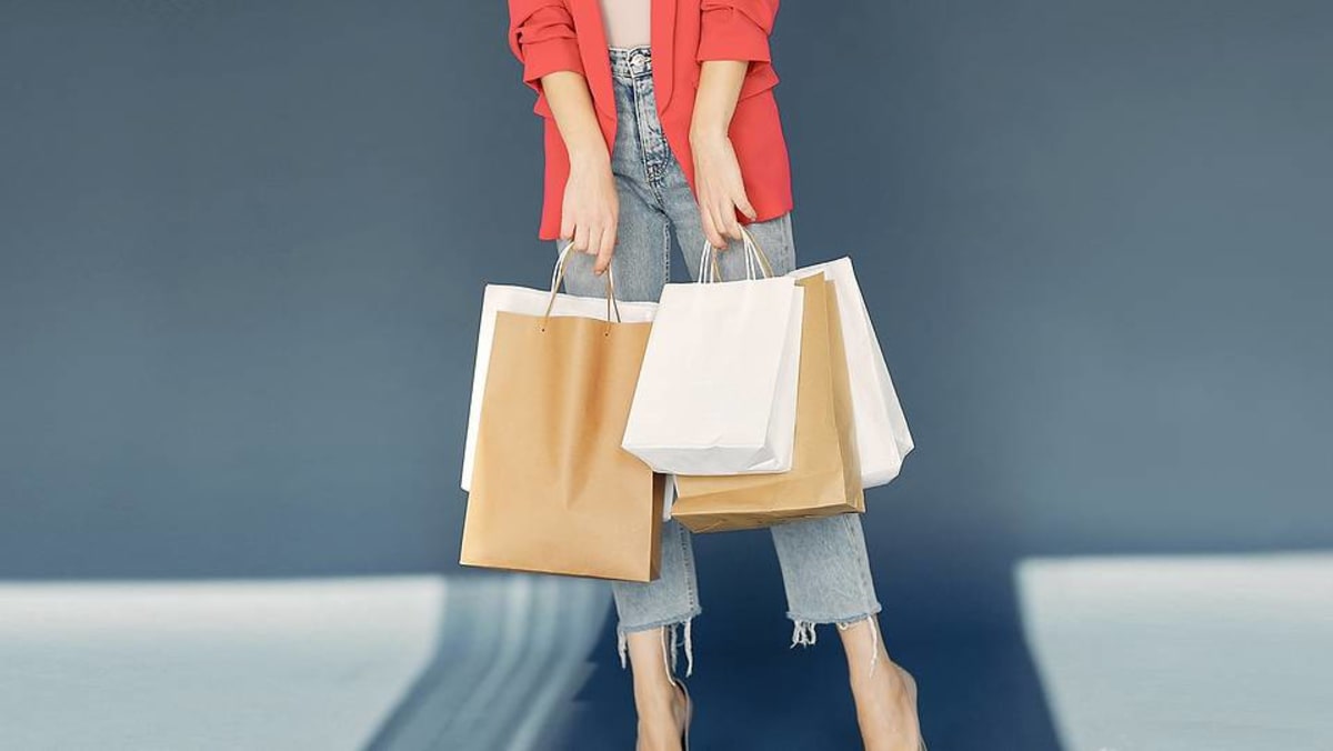 Impulse buying: Why some people can't stop shopping and how not to ...