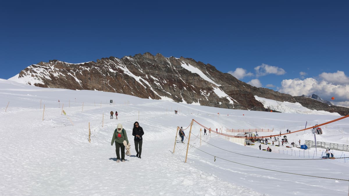 GEN KAKI CUTI: Nikmatnya tinggal di Banjaran Alps Switzerland - BERITA ...