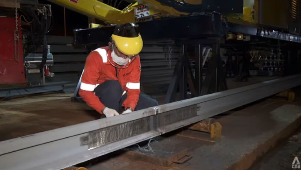 SMRT, SBS Transit tingkat keandalan khidmat MRT, perkenal komponen ...