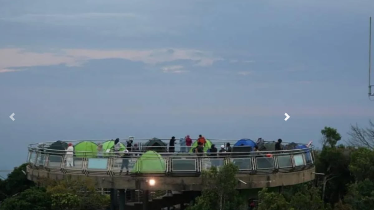 Pengalaman berkhemah di puncak Gunung Machincang tarikan baru di ...