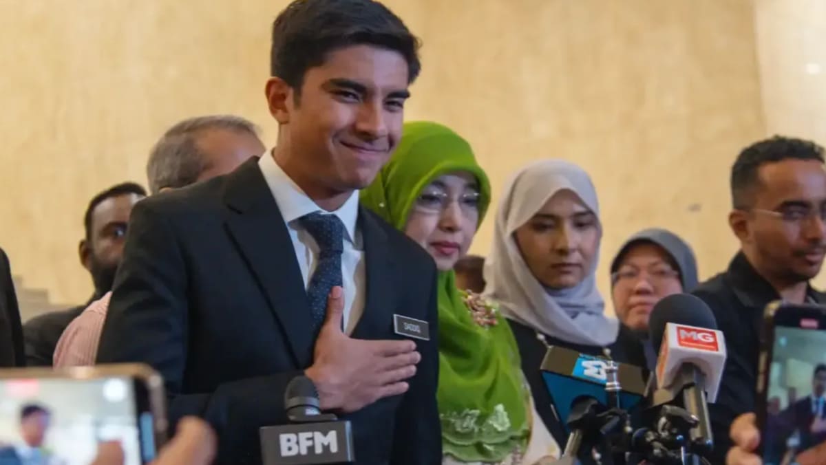 Syed Saddiq dibebaskan daripada tuduhan rasuah, pecah amanah - BERITA Mediacorp