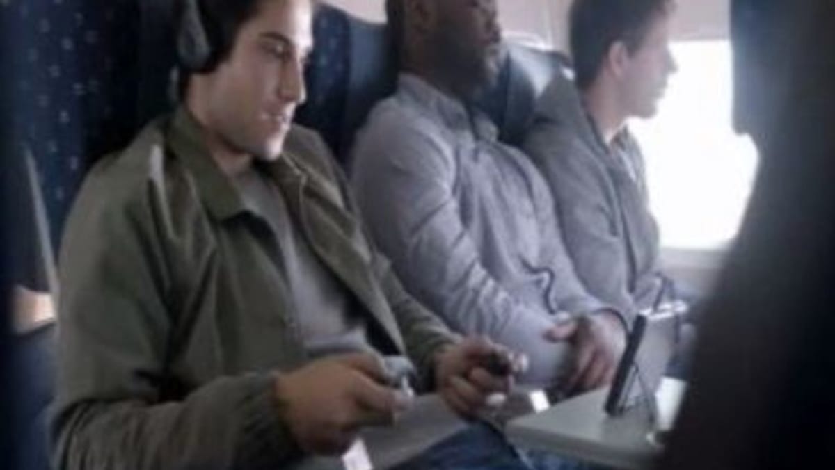 Nintendo dedahkan sistem permainan baru, boleh 'main' di mana saja ...