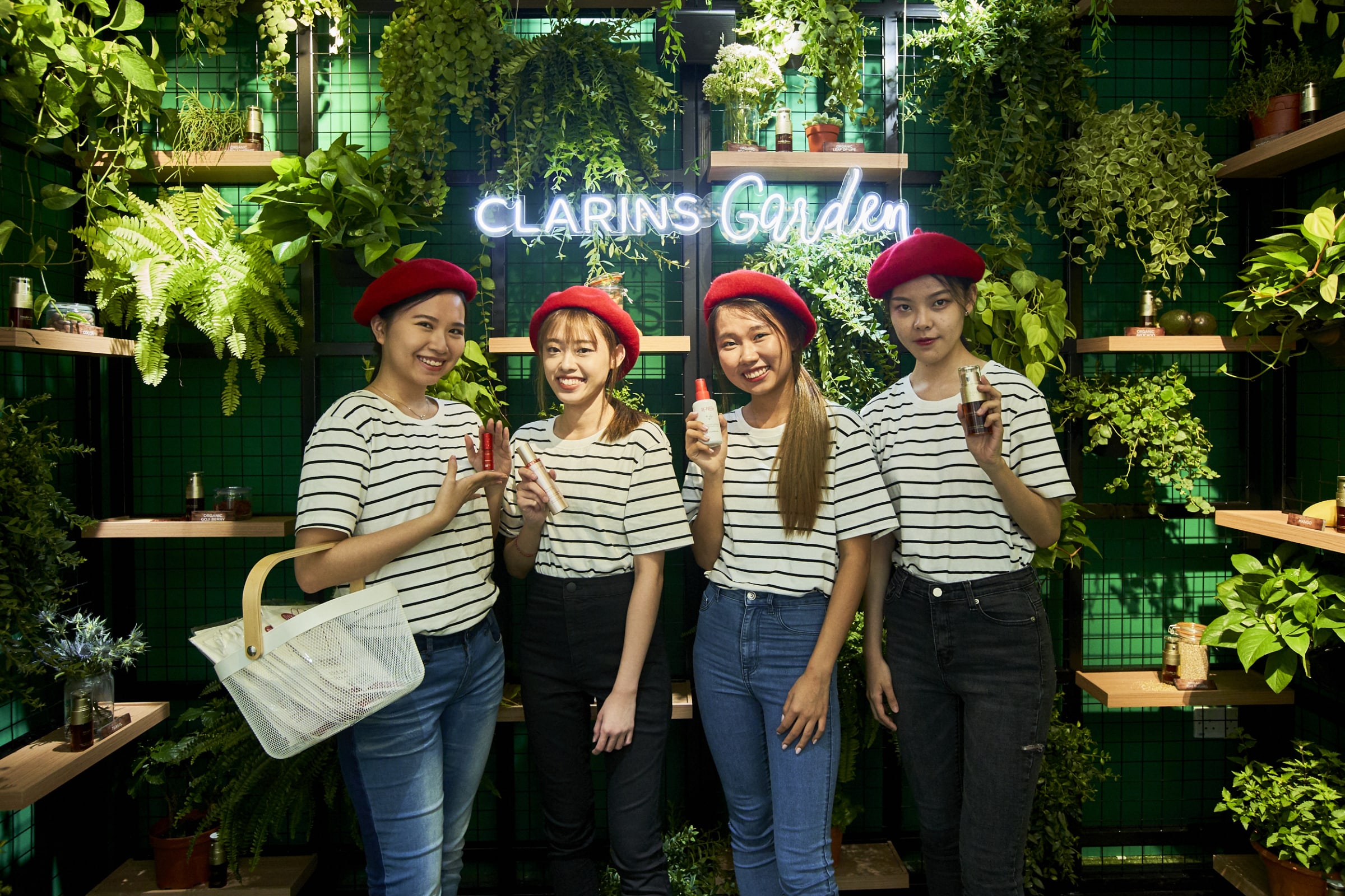 House Of Clarins Is A Pop-Up On Orchard Road With Instagrammable Rooms ...