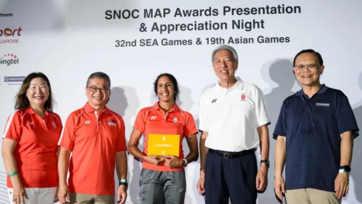 Lebih S$2 juta diberi kepada 121 pemenang pingat Team Singapore di ...