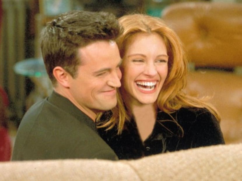 Julia Roberts opens up about death of Friends star Matthew Perry, whom she briefly dated - CNA ...