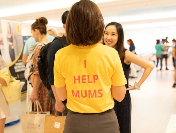 How a postpartum doula in Singapore can help a new mother and her baby ...