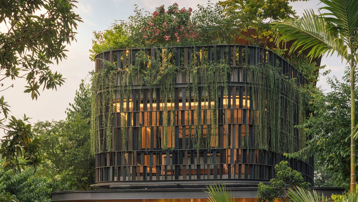 Inside Touching Eden House, an award-winning house in Singapore