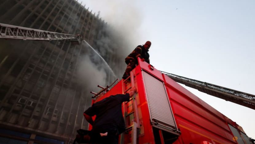 Blaze at Cairo telecommunications building kills 4, disrupts internet ...