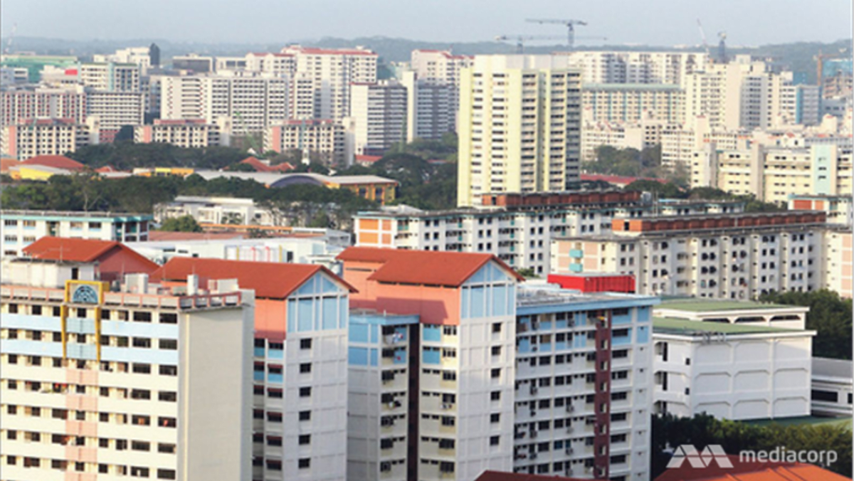 Harga flat jualan semula HDB turun 1.5% pada 2017 - BERITA Mediacorp
