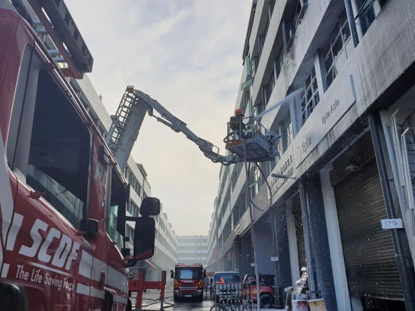 More emergency vehicles allowed to beat red lights for faster response ...