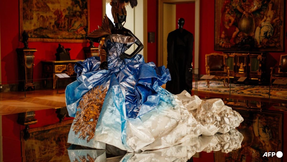 Louvre unveils first fashion exhibition without brand sponsors