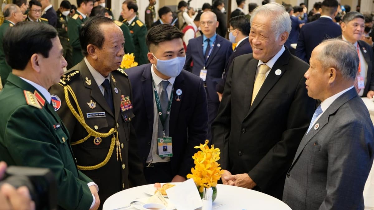 ASEAN defence leaders reaffirm commitment to strengthen regional ...