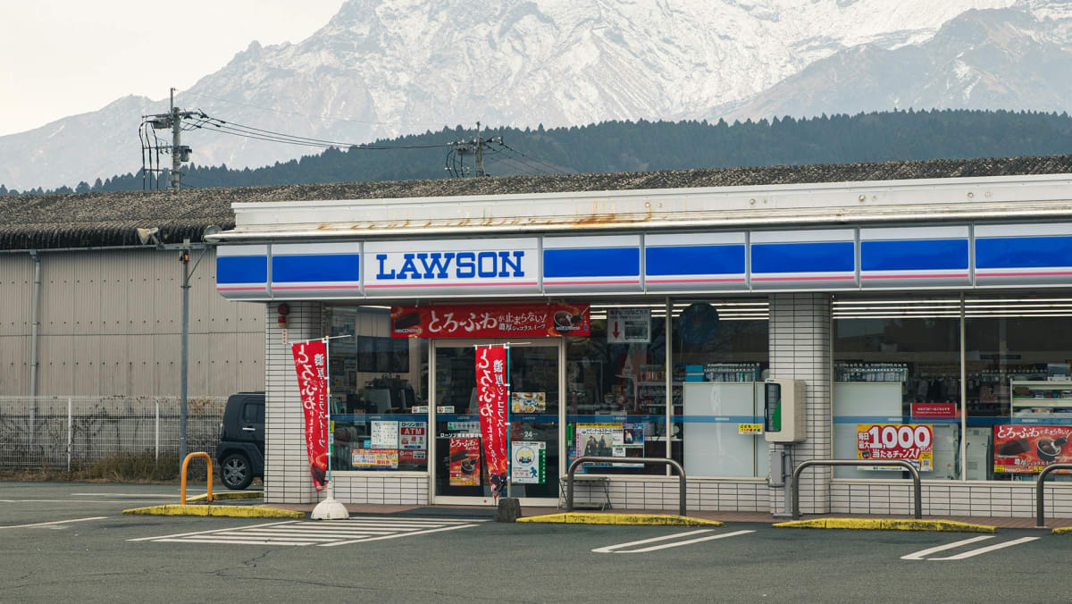 Stay Overnight At Lawson Convenience Stores In Japan For S$21/Night ...